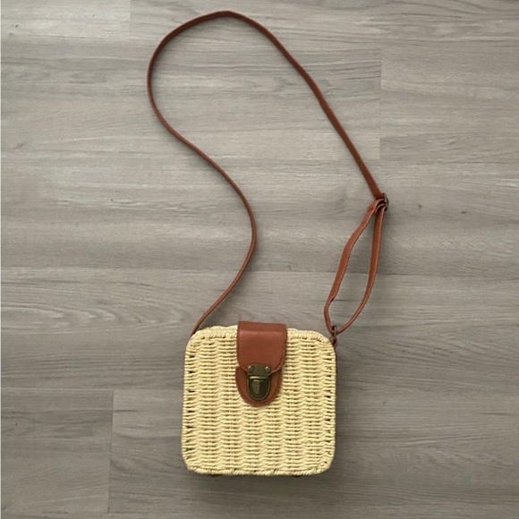 Hoxis | Bags | Hoxis Square Rattan Bag | Poshmark